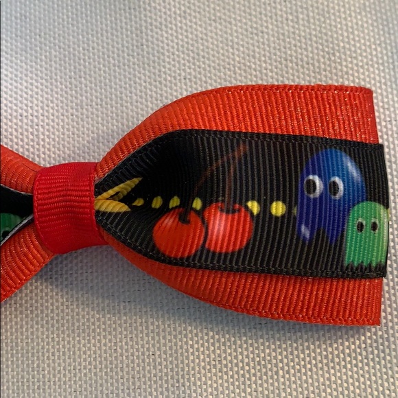 homemade | Accessories | New Handmade Hair Clip Bow Pacman Gamer ...